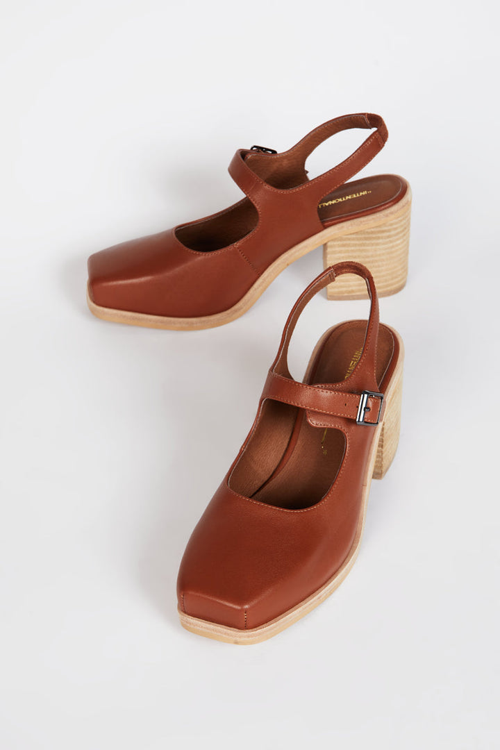 Women's Shoes – Intentionally Blank