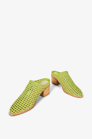 Clogs – Intentionally Blank