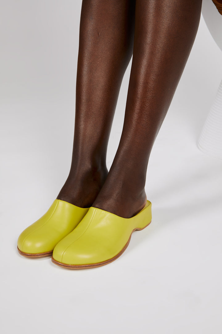 SHIFT LEATHER BUBBLE CLOG – Intentionally Blank