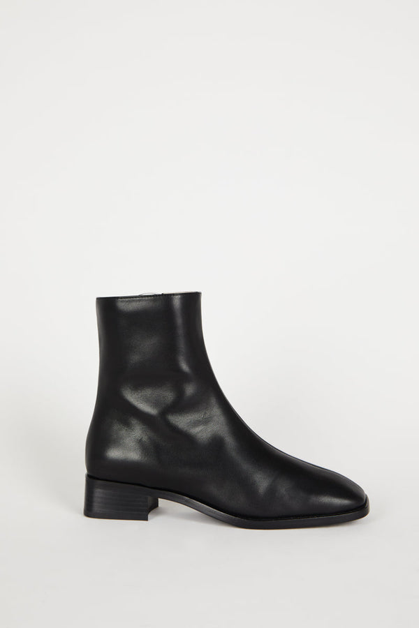 TOUR LEATHER BOOT – Intentionally Blank