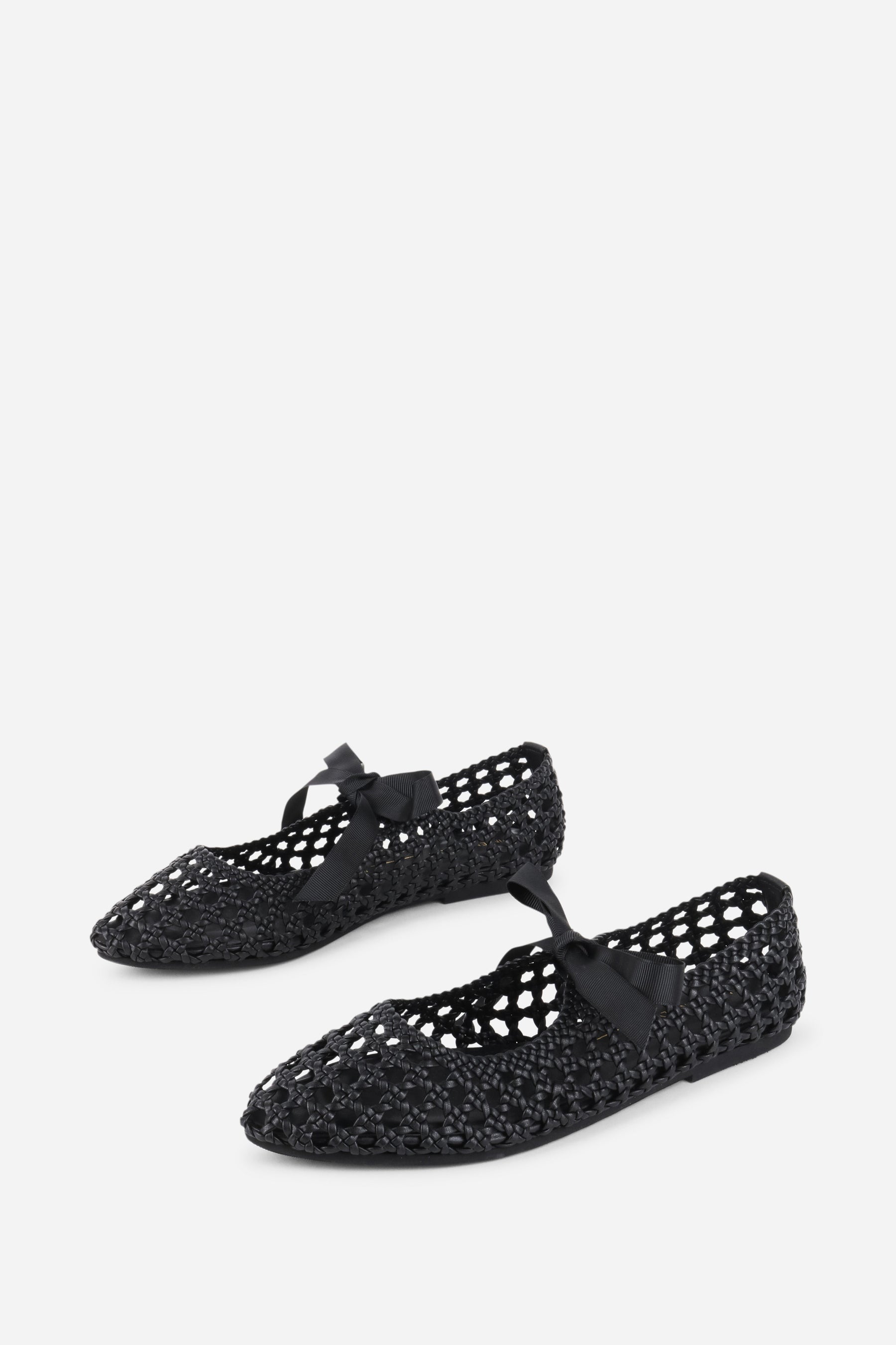 Flats – Intentionally Blank