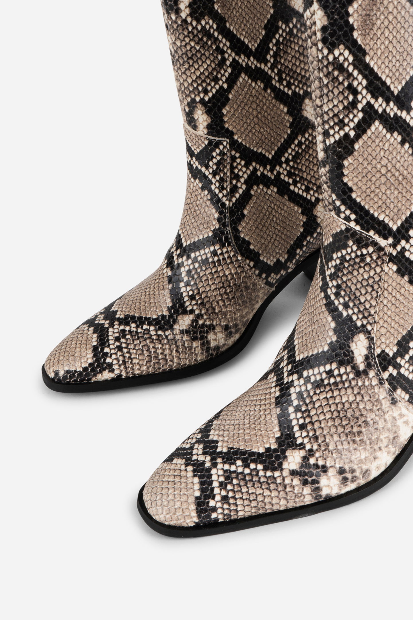 All Shoes – Intentionally Blank