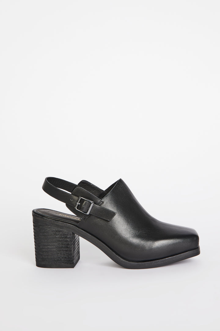 HONCHO MULE BLACK SOLE – Intentionally Blank